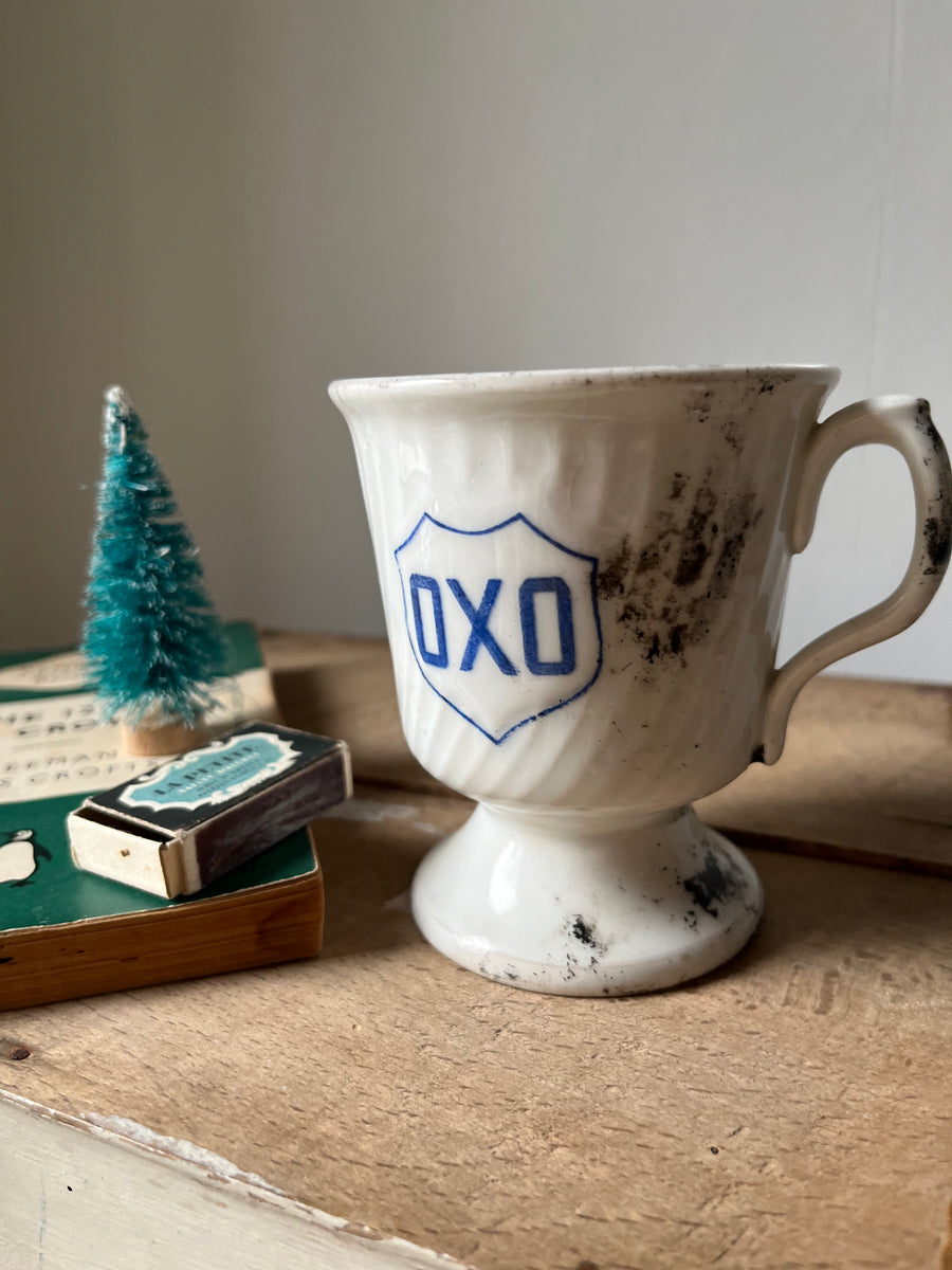Vintage OXO Cup Candle, Oud and Pomegranate – Lost and loved